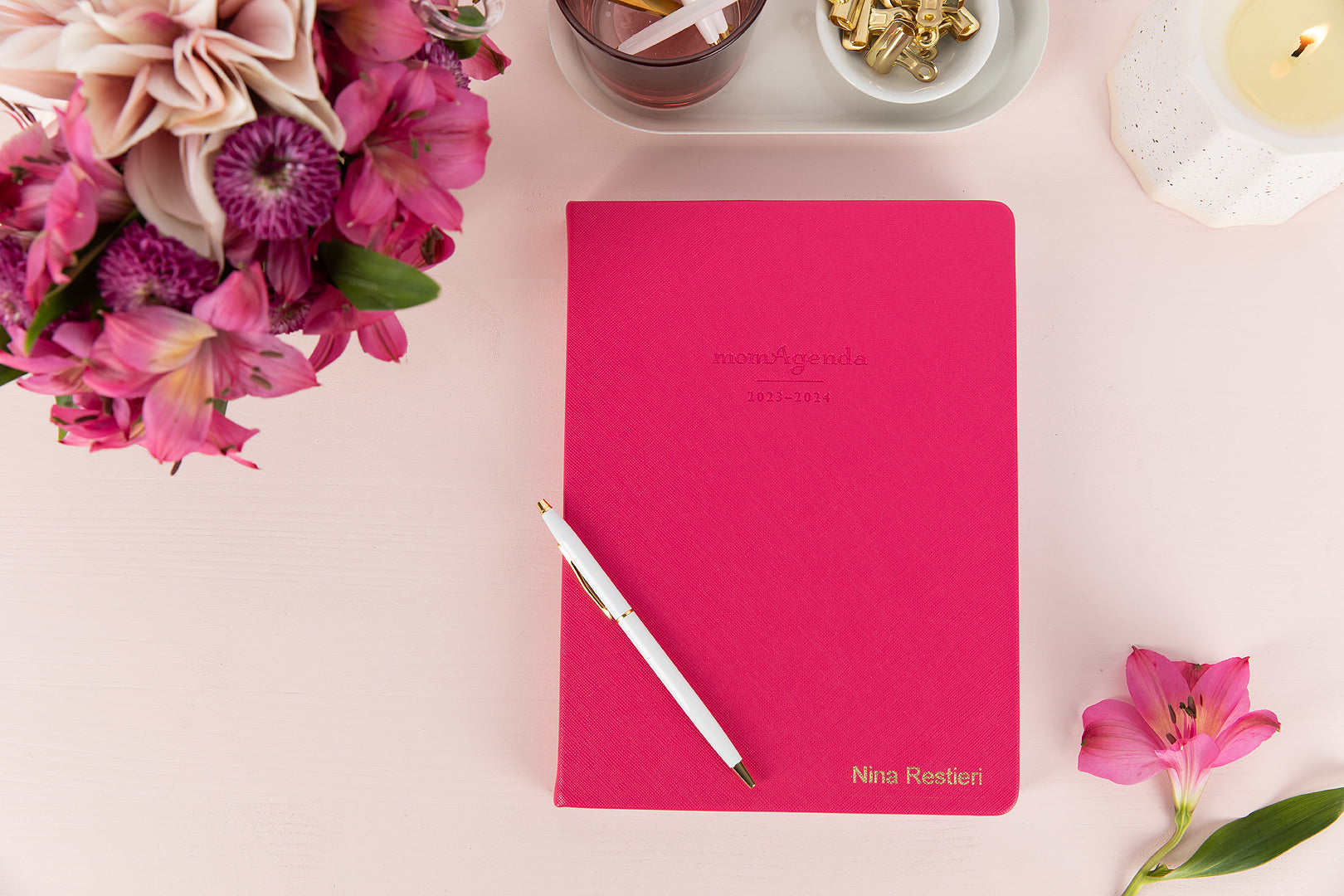 momAgenda, #1 Day Planner for Families, Women, and Moms 2023 2024